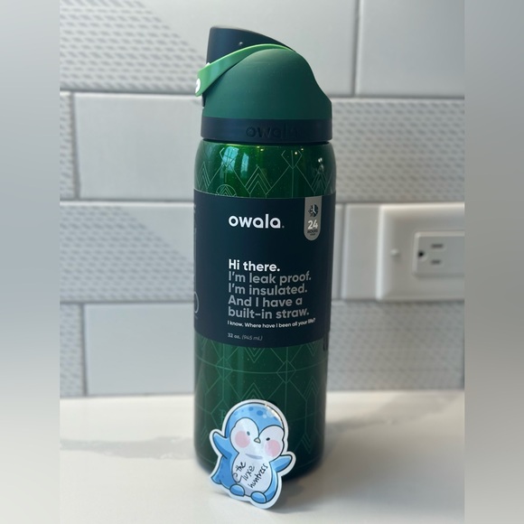 owala | Dining | New Authentic Owala Wicked Elphaba Green 32oz Bottle ...